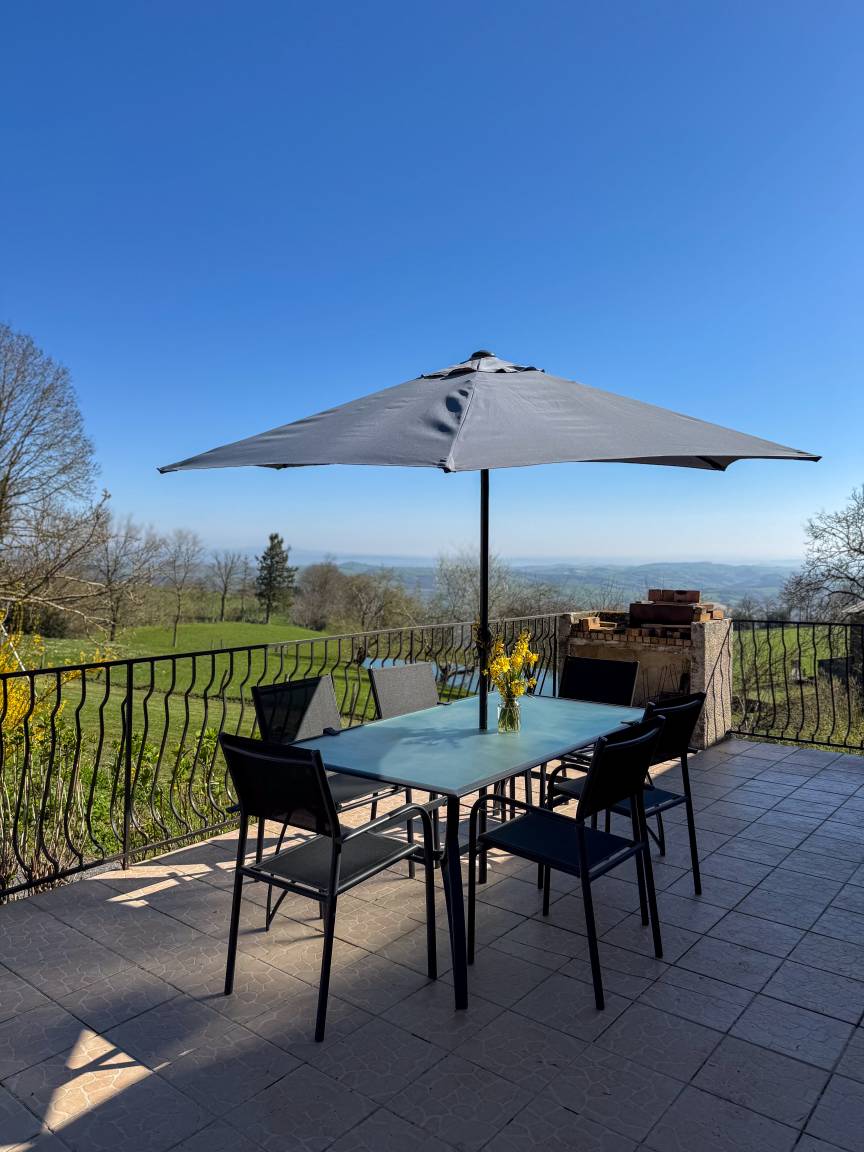 95 M² Gîte ∙ 3 Chambres ∙ 7 Personnes - Aveyron