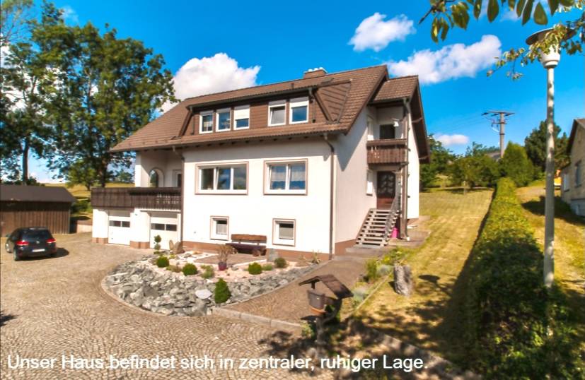 100 M² Ferienwohnung ∙ 2 Schlafzimmer ∙ 4 Gäste - Bad Lobenstein