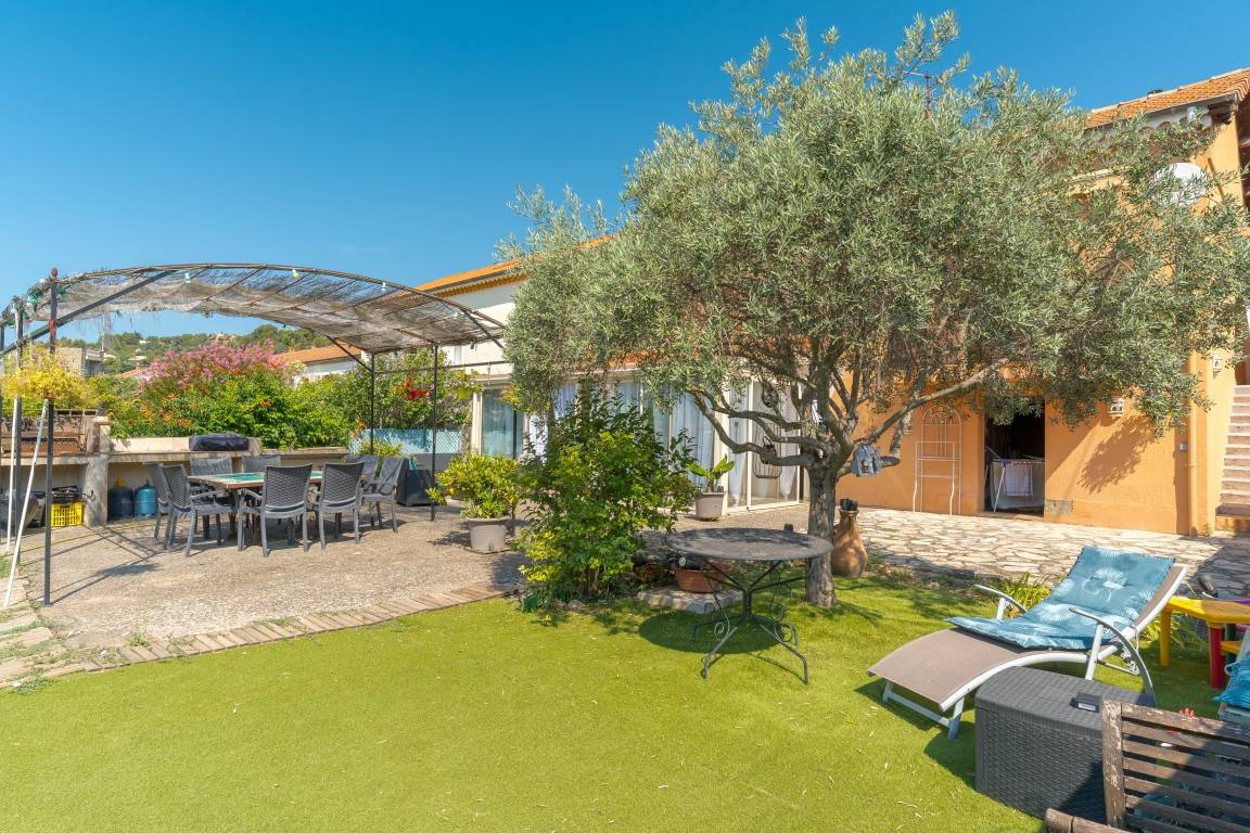 40 M² Appartement ∙ 1 Chambre ∙ 2 Personnes - Apt