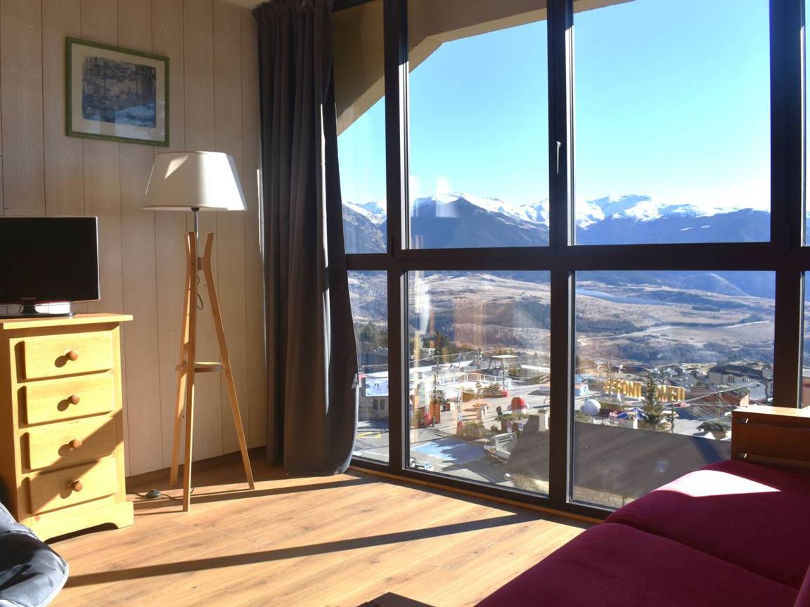 37 M² Apartamento ∙ 1 Habitación ∙ 6 Huéspedes - Llívia