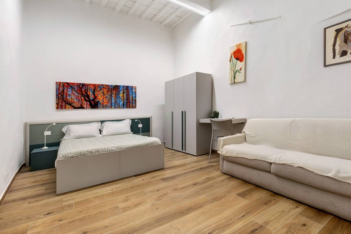 70 M² Apartment ∙ 1 Bedroom ∙ 5 Guests - Prato