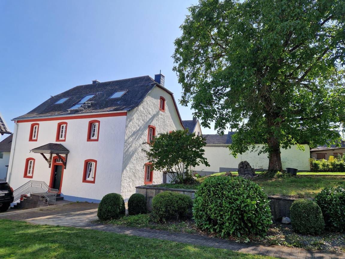 170 M² House ∙ 3 Bedrooms ∙ 6 Guests - Blankenheim