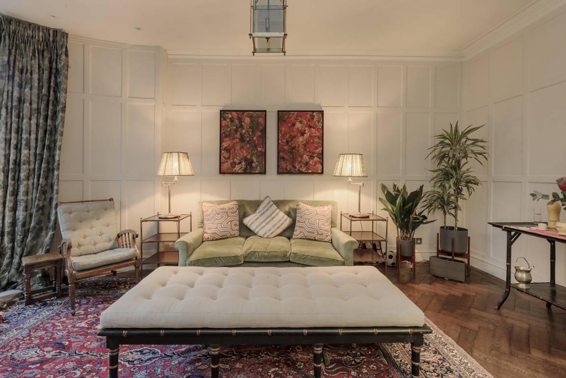 215 M² House ∙ 3 Bedrooms ∙ 5 Guests - Epsom