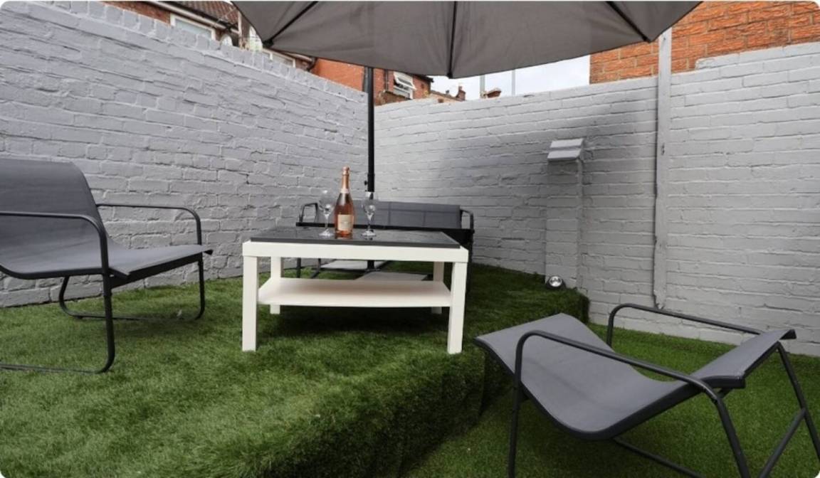 105 M² House ∙ 2 Bedrooms ∙ 4 Guests - Liverpool
