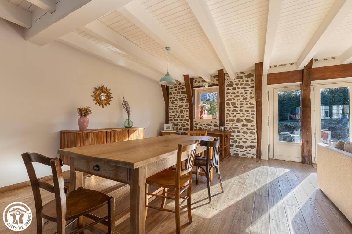 130 M² Mökki ∙ 4 Makuuhuonetta ∙ 8 Vierasta - Aydat