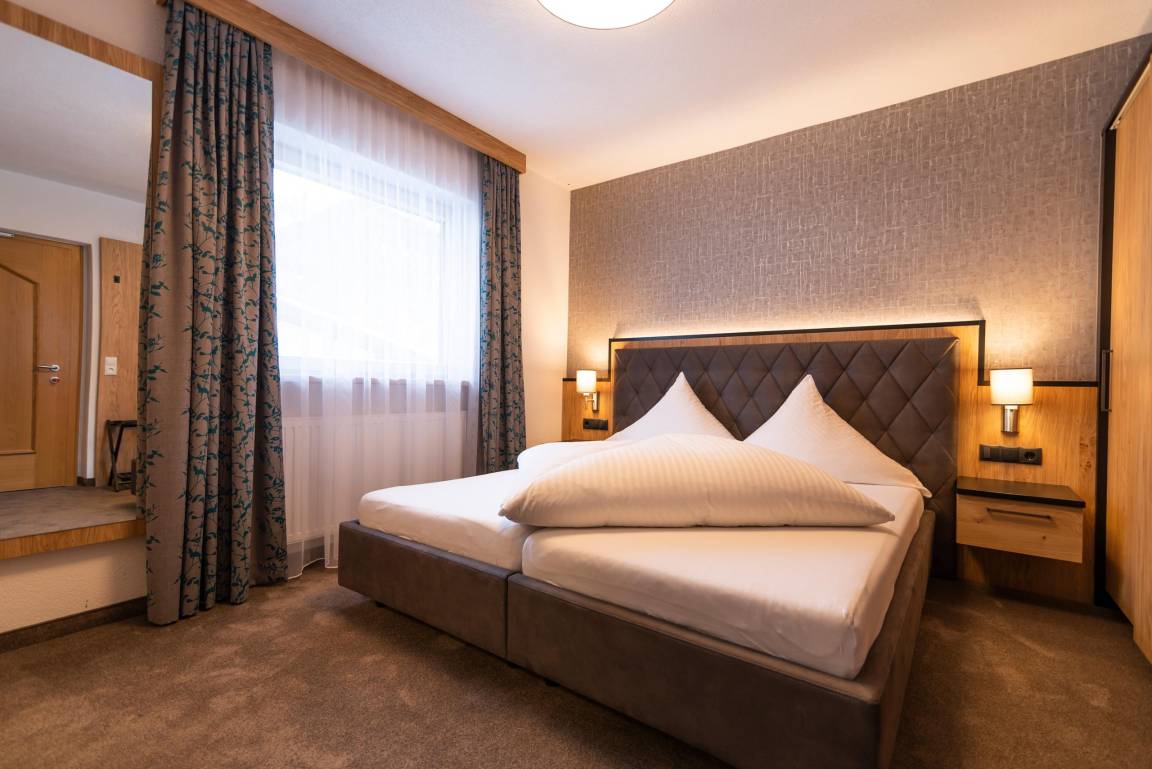 20 M² Hotel ∙ 1 Sypialnia ∙ 2 Gości - Ischgl