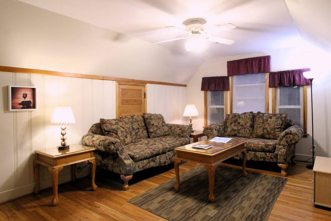 102 M² Appartement ∙ 3 Chambres ∙ 6 Personnes - Oneonta, NY