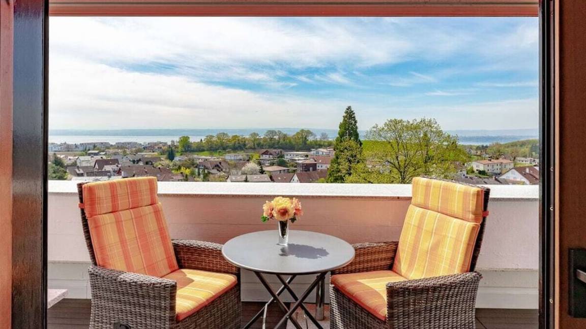 100 M² Ferienhaus ∙ 3 Schlafzimmer ∙ 6 Gäste - Bodensee