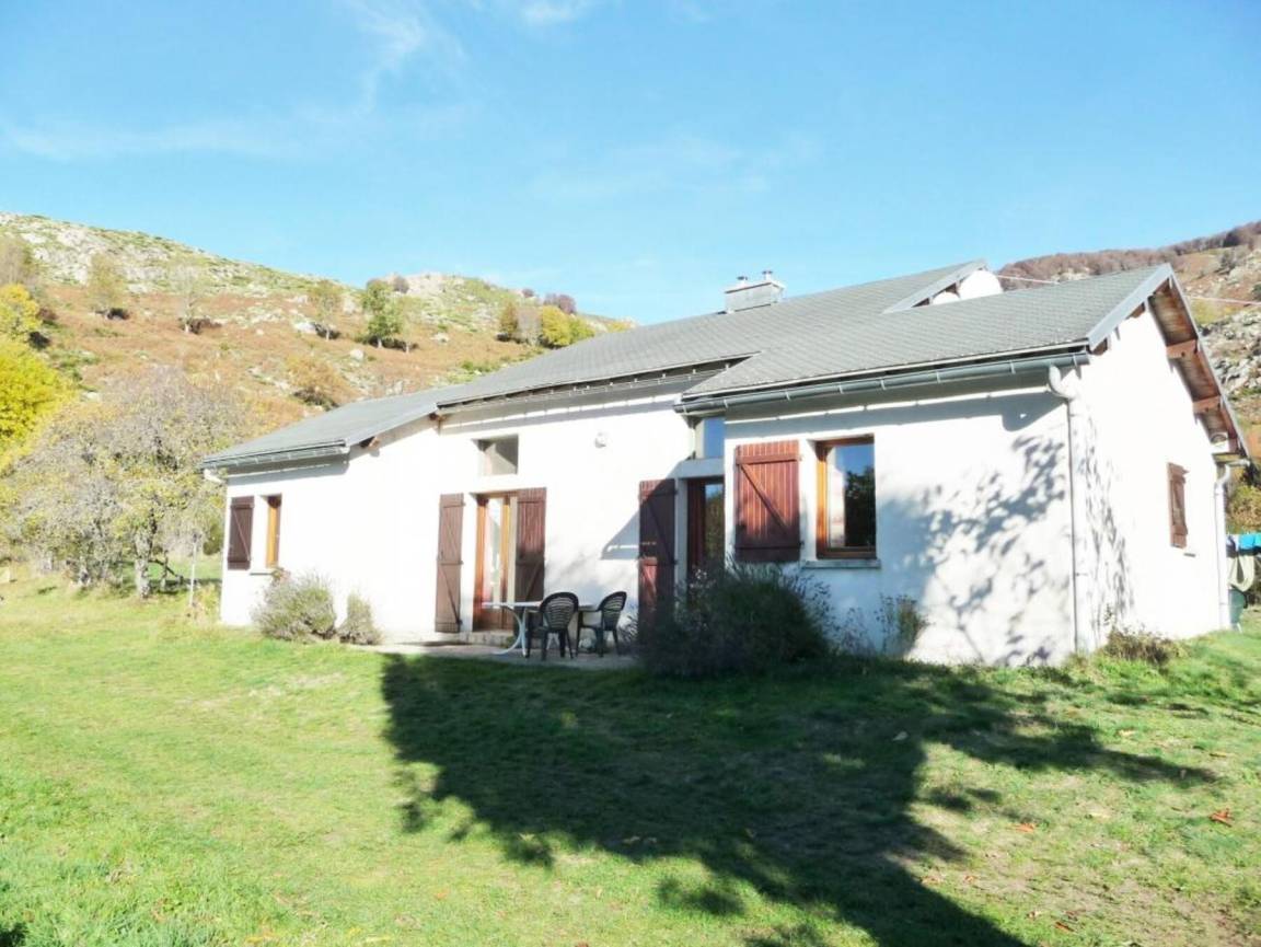 69 M² Maison De Vacances ∙ 3 Chambres ∙ 5 Personnes - Nant