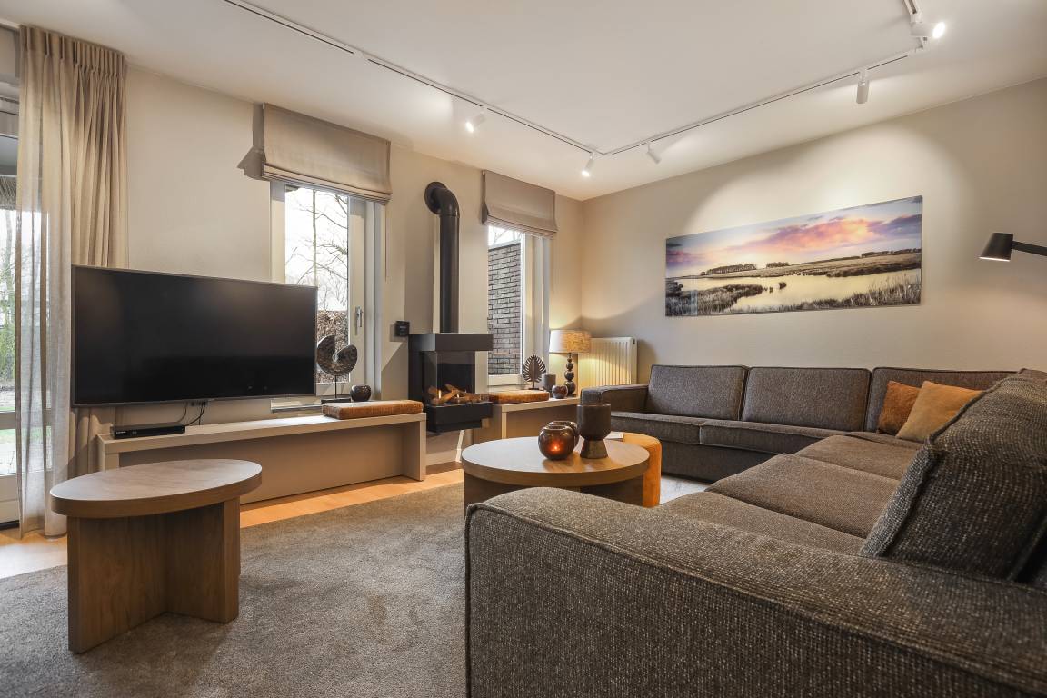 184 M² Bungalow ∙ 6 Schlafzimmer ∙ 12 Gäste - Drenthe