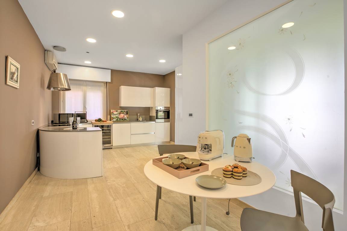 168 M² Apartment ∙ 3 Bedrooms ∙ 8 Guests - Riva del Garda