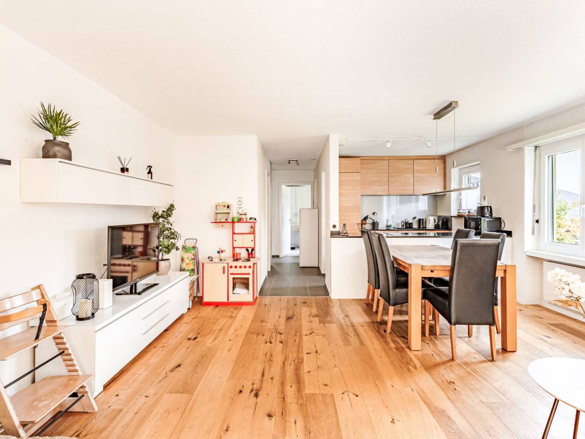 90 M² Apartment ∙ 2 Bedrooms ∙ 8 Guests - Chur