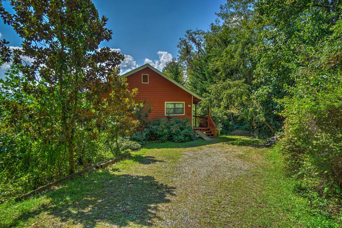 83 M² House ∙ 3 Bedrooms ∙ 4 Guests - Hiawassee, GA