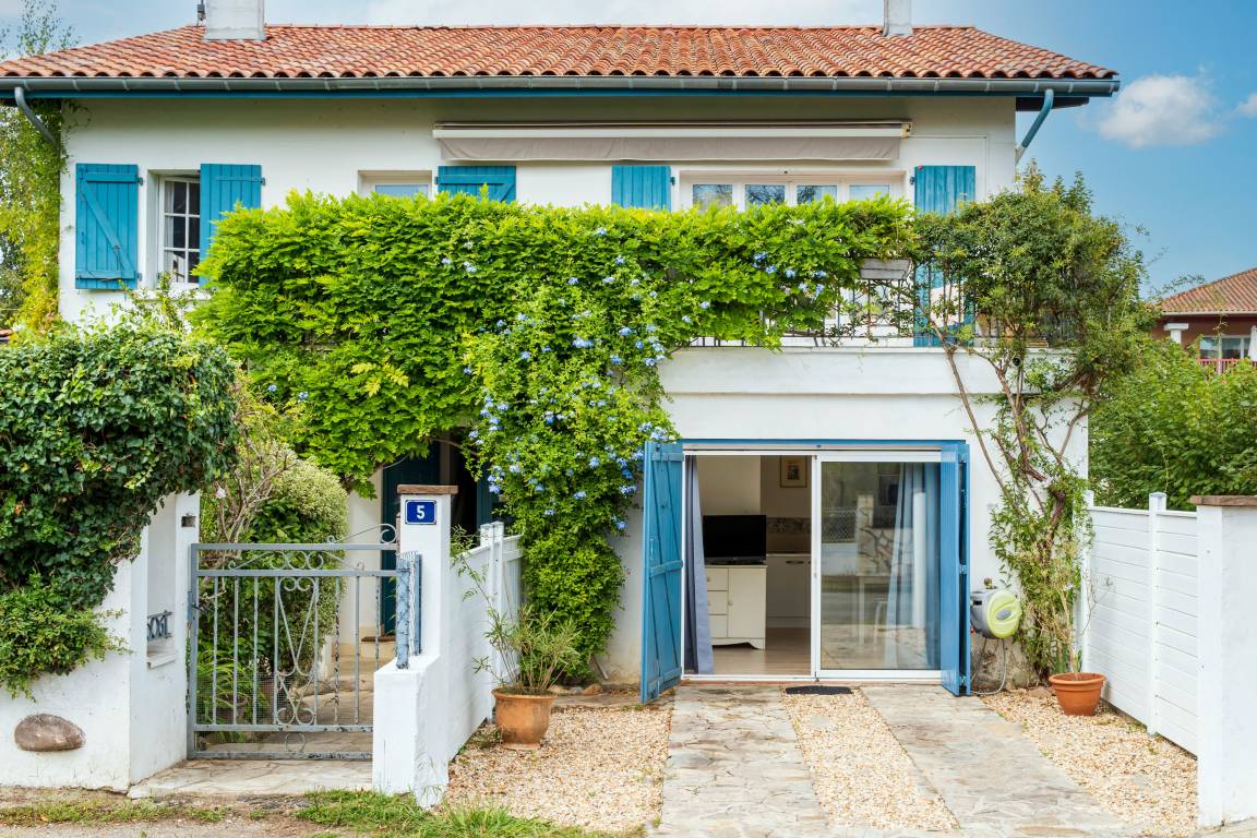 20 M² Chambre D'hôtes ∙ 1 Chambre ∙ 2 Personnes - Guéthary