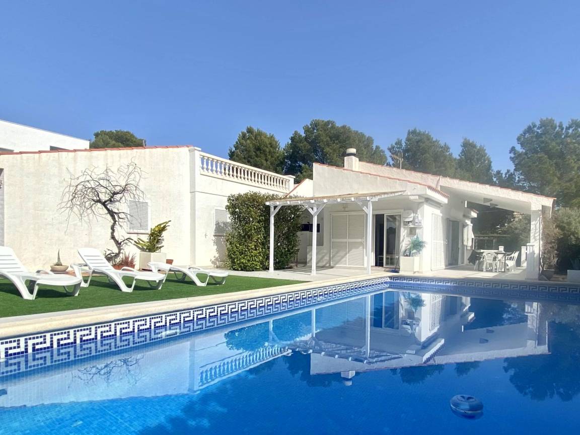 100 M² Casa Rural ∙ 3 Habitaciones ∙ 6 Huéspedes - L'Ametlla de Mar