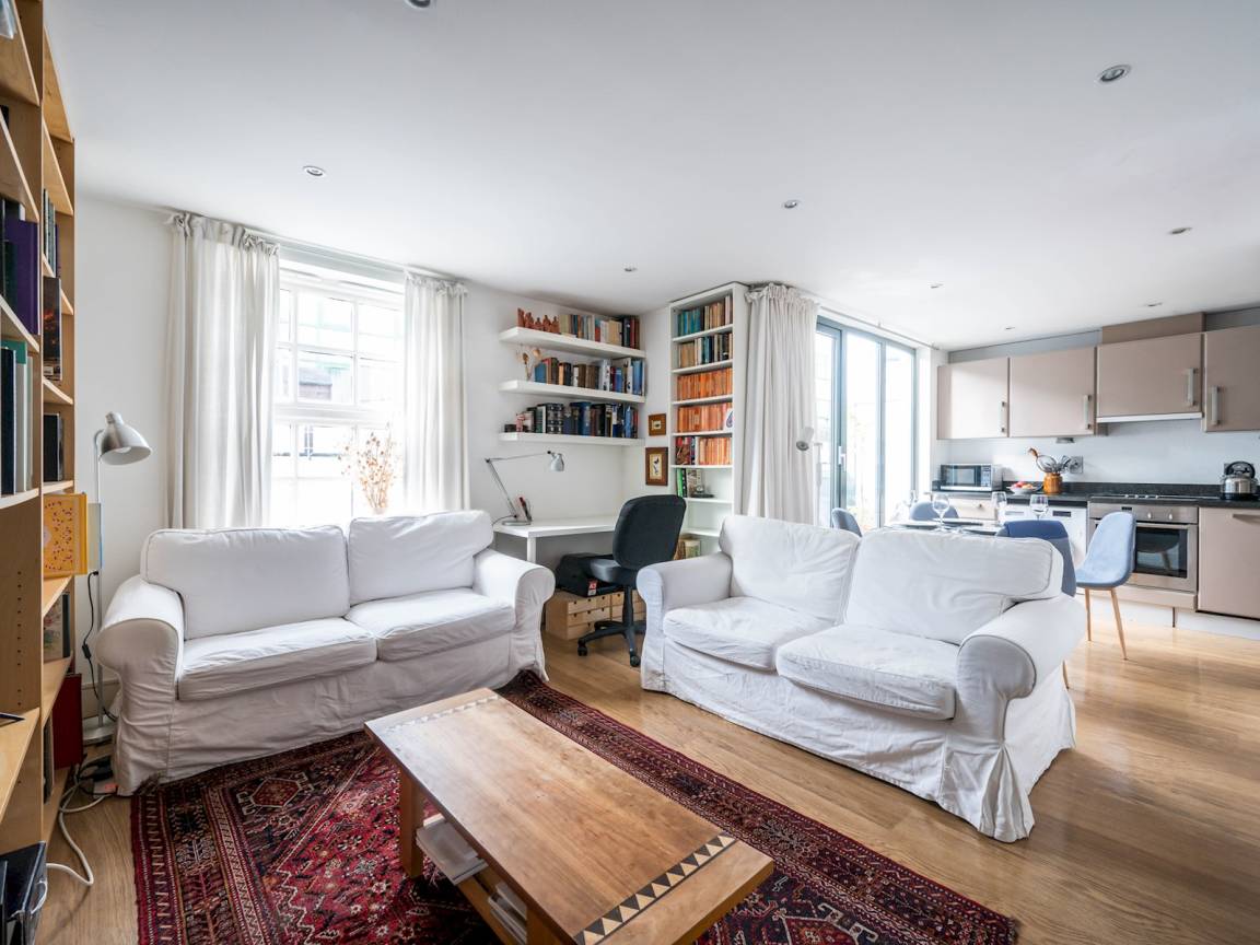 56 M² Apartment ∙ 2 Bedrooms ∙ 4 Guests - London