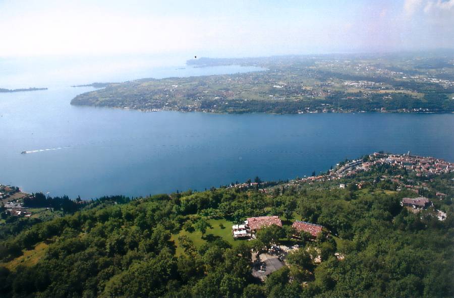 30 M² Farmhouse ∙ 2 Bedrooms ∙ 6 Guests - Gardone Riviera