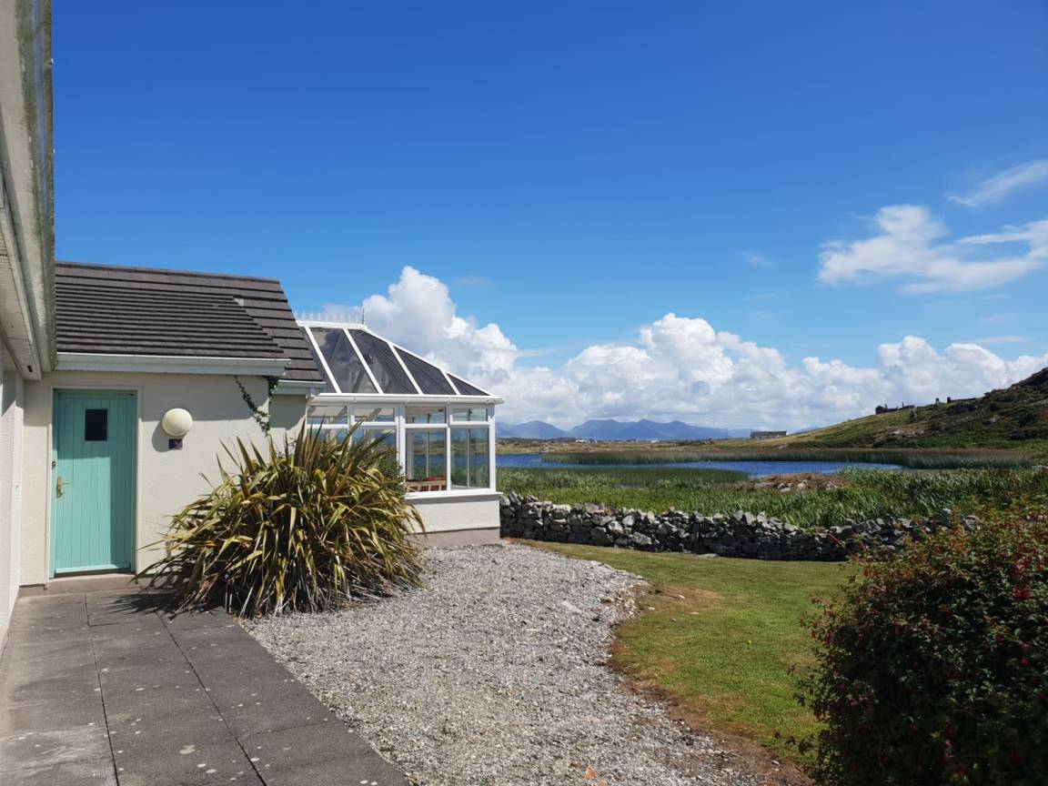102 M² Ferienhaus ∙ 2 Schlafzimmer ∙ 4 Gäste - Irland