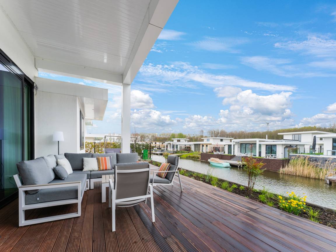 125 M² Bungalow ∙ 3 Chambres ∙ 6 Personnes - Zeewolde