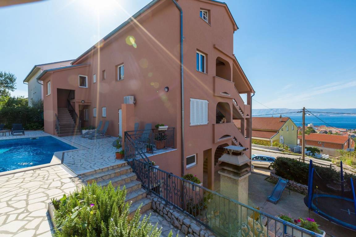 Ferienwohnung ∙ 2 Schlafzimmer ∙ 6 Gäste - Novi Vinodolski