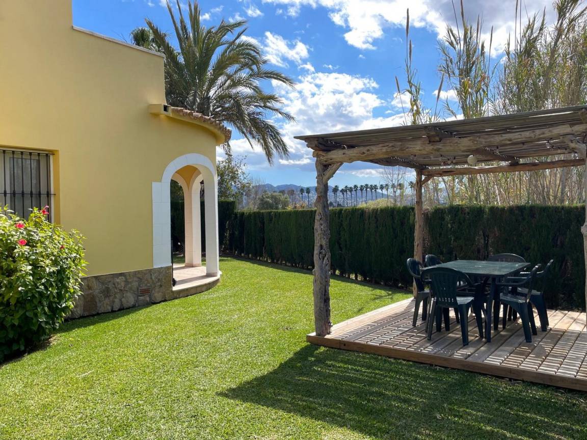 122 M² Villa ∙ 3 Bedrooms ∙ 8 Guests - Oliva