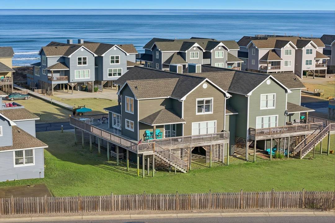 House ∙ 4 Bedrooms ∙ 12 Guests - Southern Shores, NC