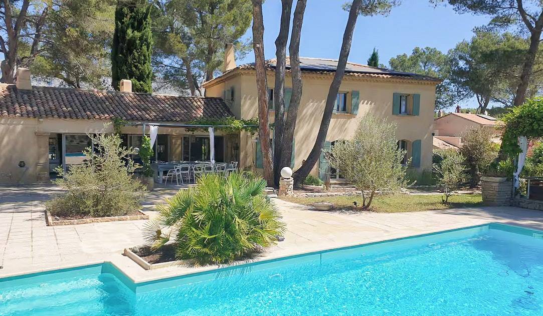 180 M² Maison De Vacances ∙ 4 Chambres ∙ 12 Personnes - Mimet