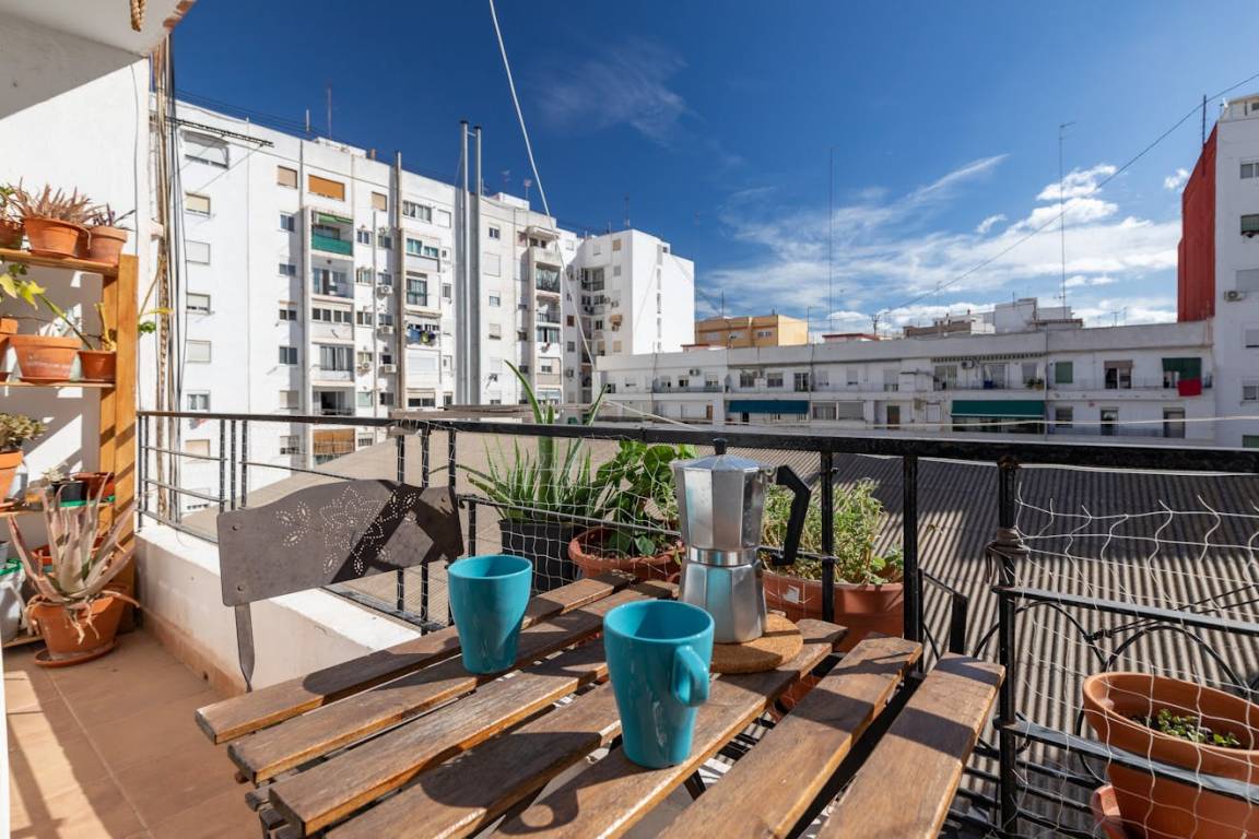 70 M² House ∙ 1 Bedroom ∙ 2 Guests - Valencia