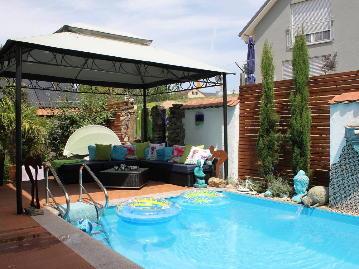 65 M² Ferienwohnung ∙ 1 Schlafzimmer ∙ 4 Gäste - Rheinfelden (Baden)