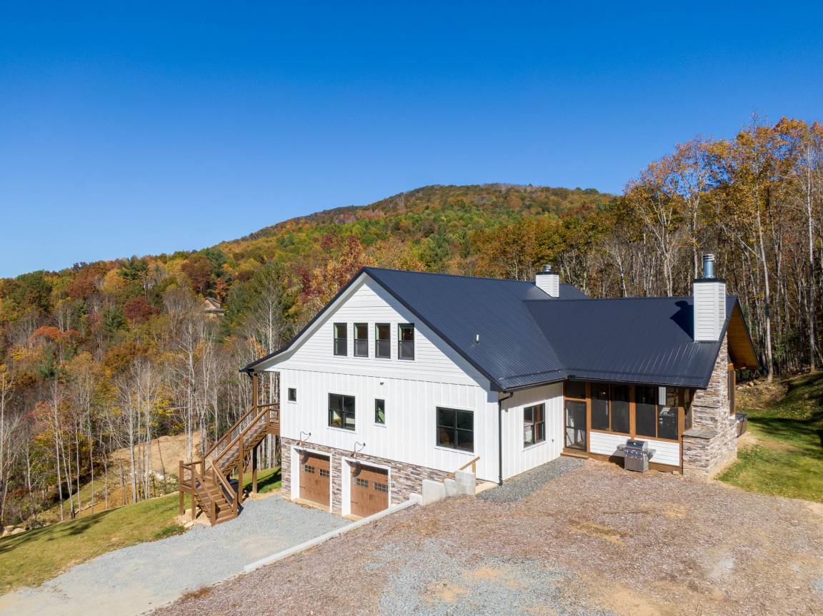 Hütte ∙ 4 Schlafzimmer ∙ 12 Gäste - North Carolina