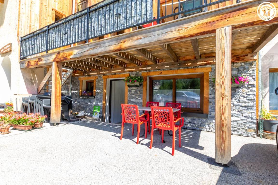 49 M² Gîte ∙ 1 Chambre ∙ 2 Personnes - Lanslevillard