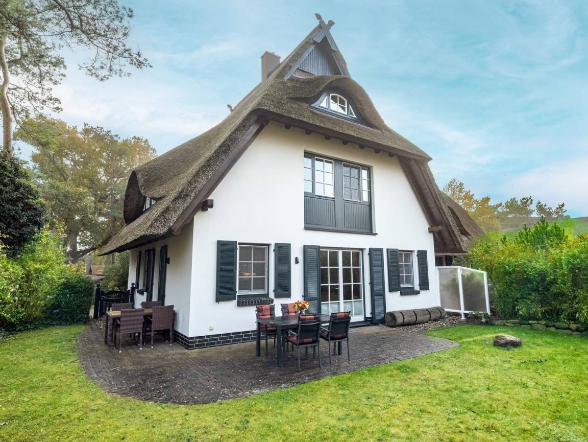 138 M² Ferienhaus ∙ 4 Schlafzimmer ∙ 6 Gäste - Dierhagen