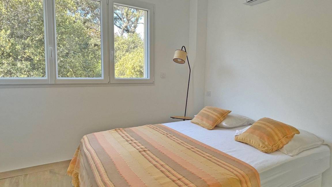 65 M² House ∙ 2 Bedrooms ∙ 5 Guests - Les Issambres