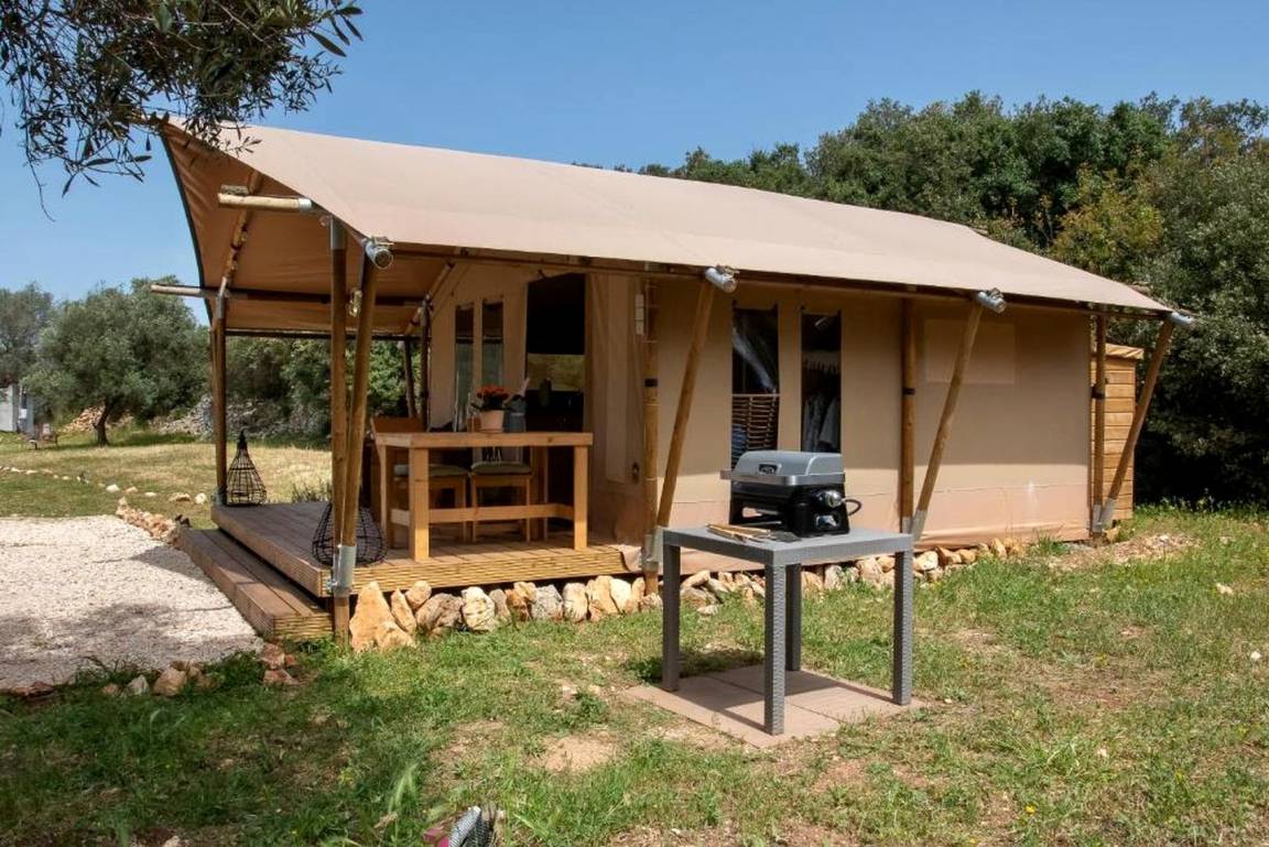 Camping-unterkunft ∙ 1 Schlafzimmer ∙ 2 Gäste - Apulien