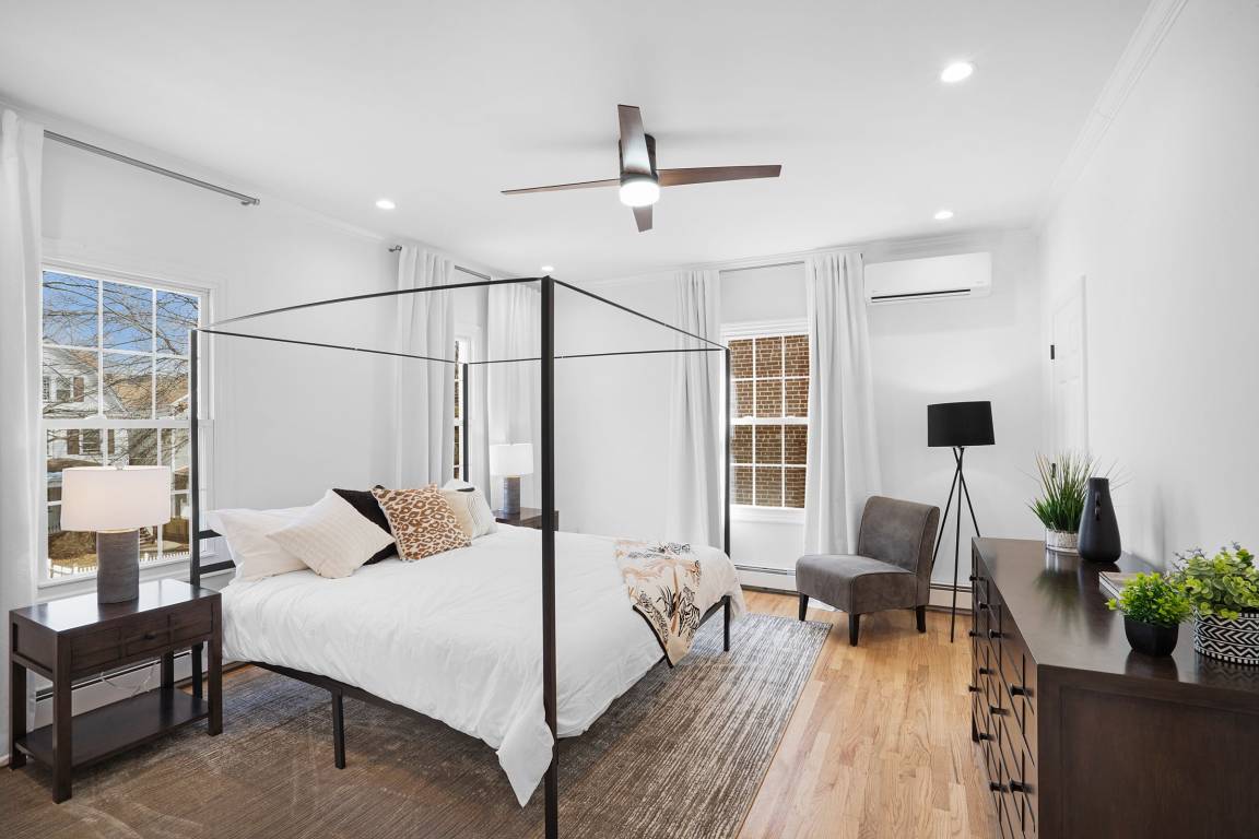 112 M² Apartment ∙ 3 Bedrooms ∙ 6 Guests - Lincoln Park, NJ