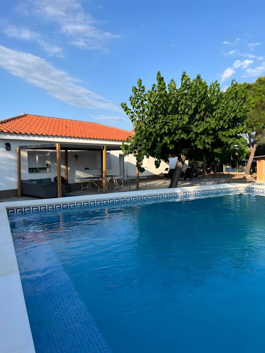 341 M² Villa ∙ 5 Chambres ∙ 15 Personnes - Reus
