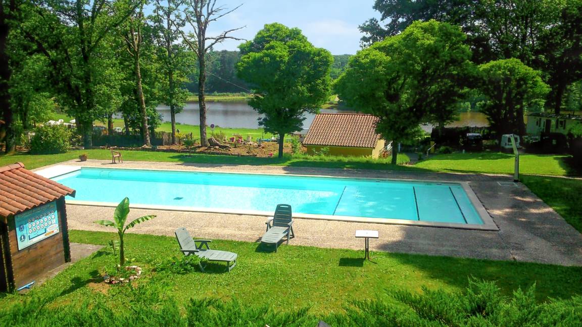 27 M² Maison De Vacances ∙ 2 Chambres ∙ 6 Personnes - Rochechouart
