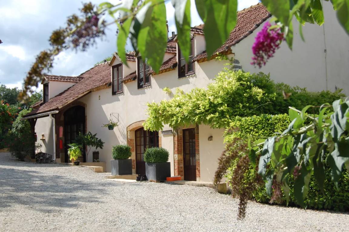 103 M² House ∙ 4 Bedrooms ∙ 8 Guests - Cahors