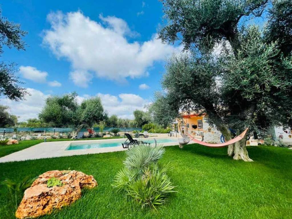 200 M² Casa ∙ 3 Camere Da Letto ∙ 8 Ospiti - Mesagne