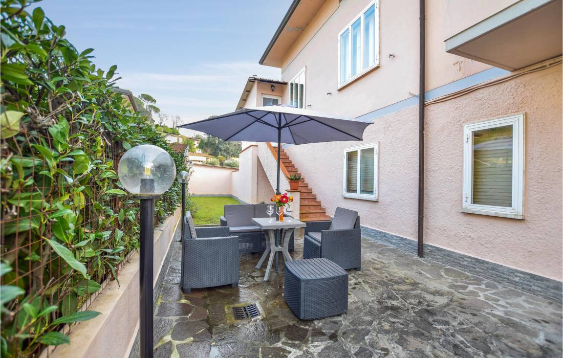 85 M² Ferienwohnung ∙ 2 Schlafzimmer ∙ 4 Gäste - Viareggio