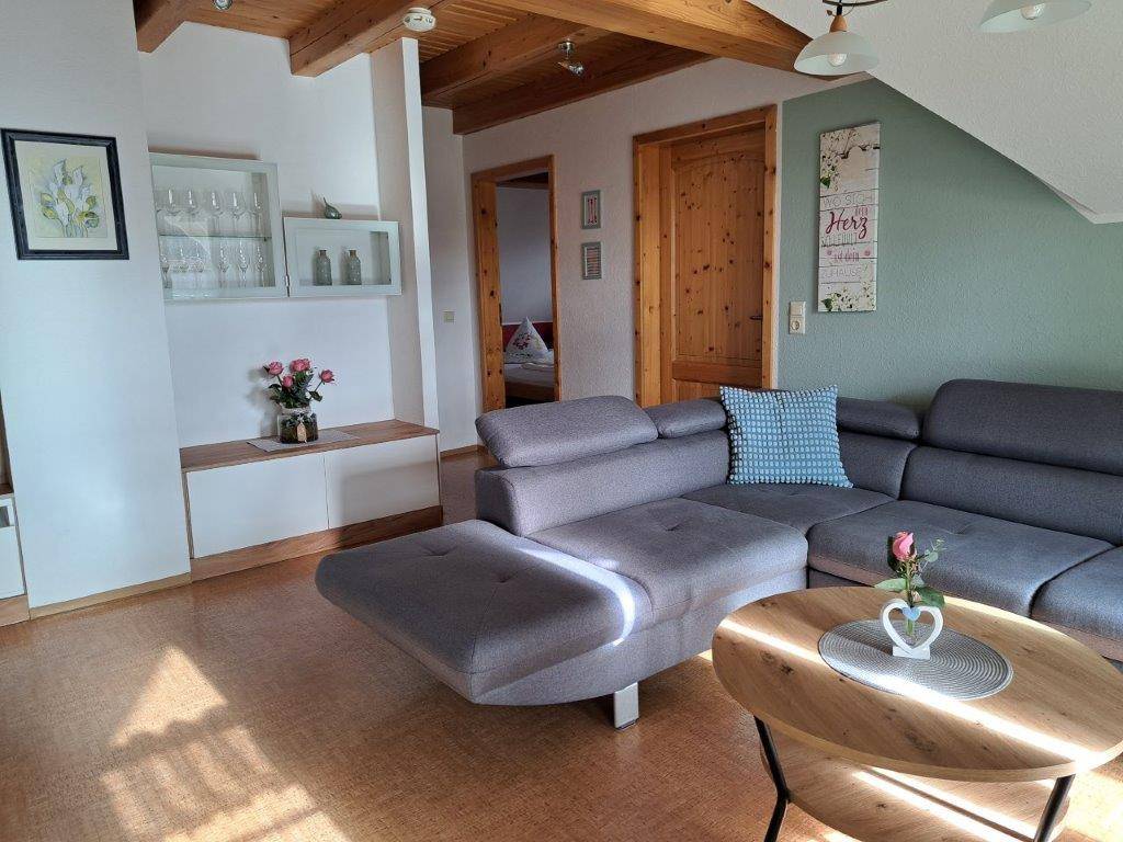 Ferienwohnung ∙ 2 Schlafzimmer ∙ 4 Gäste - Abenberg