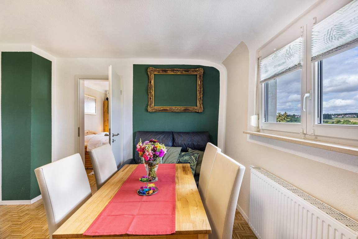 80 M² Apartamento ∙ 3 Habitaciones ∙ 4 Huéspedes - Hechingen