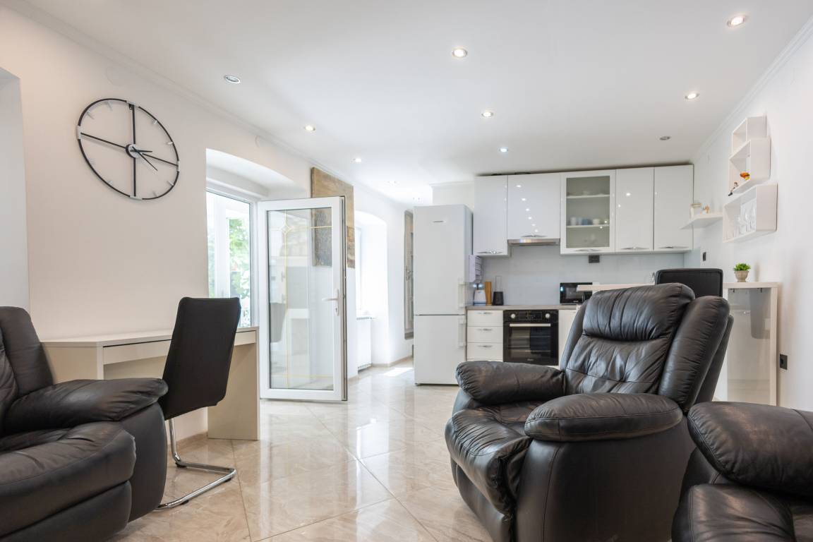 118 M² Maison De Vacances ∙ 3 Chambres ∙ 4 Personnes - Novi Vinodolski