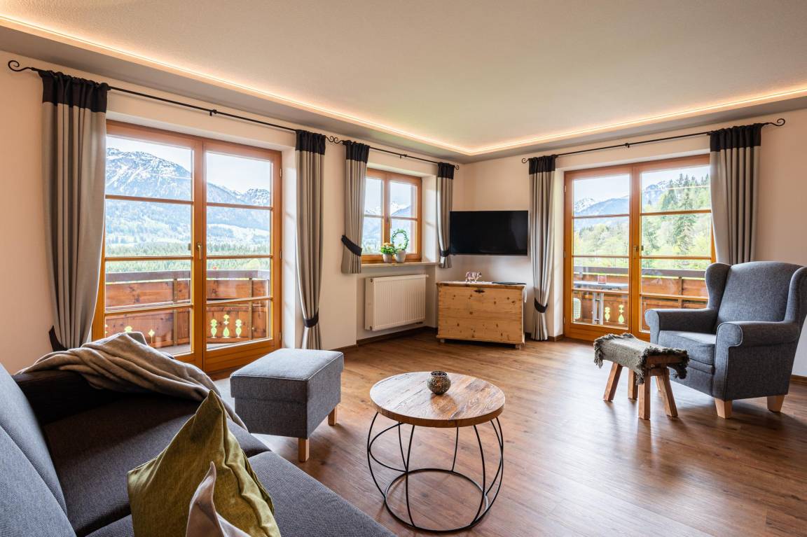84 M² Apartment ∙ 1 Bedroom ∙ 2 Guests - Kleinwalsertal