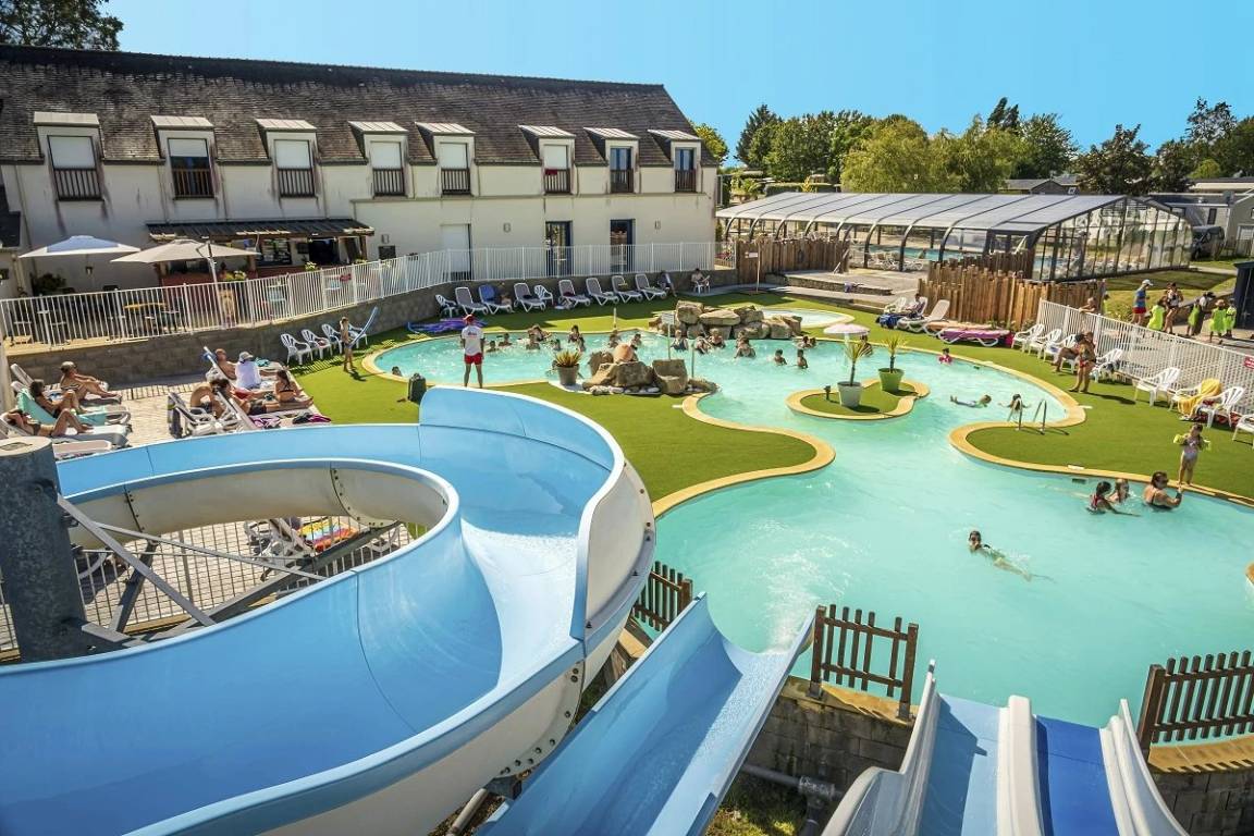 28 M² Camping ∙ 2 Chambres ∙ 4 Personnes - Questembert