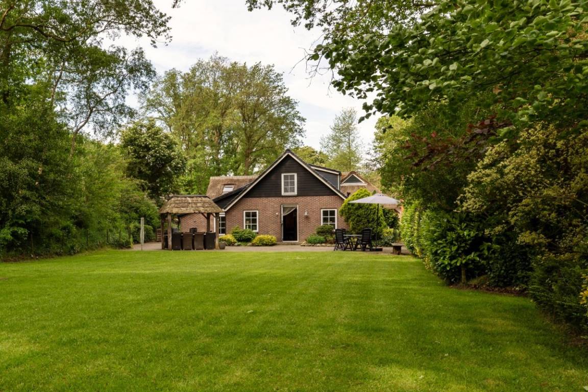124 M² Huis ∙ 5 Slaapkamers ∙ 12 Gasten - Drenthe