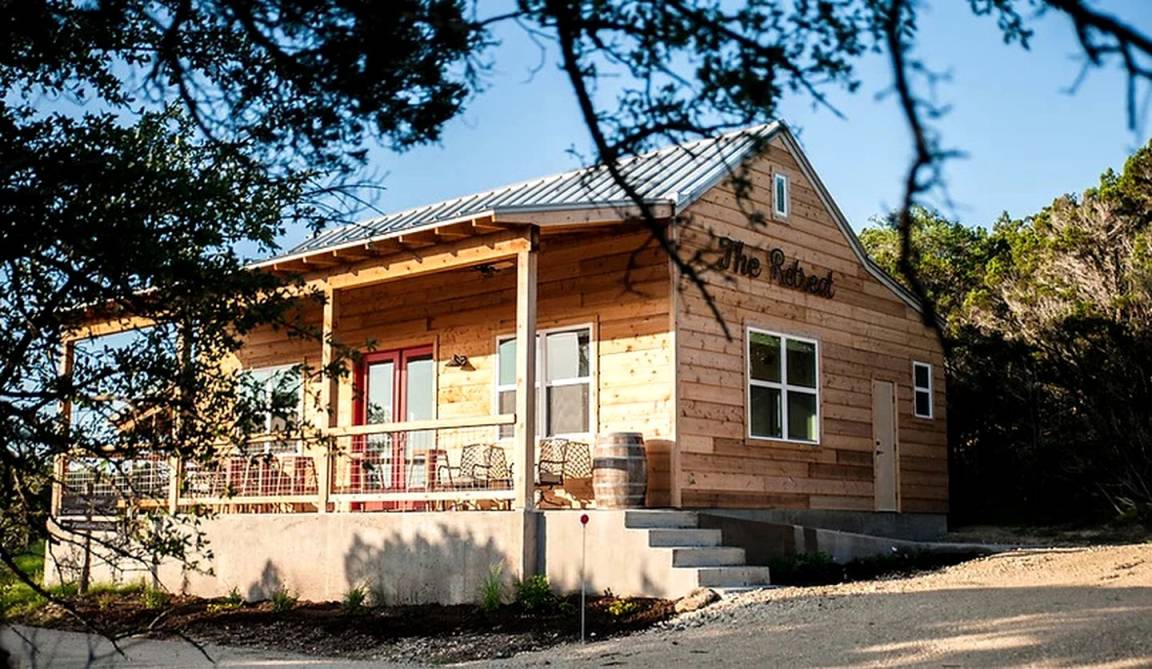 House ∙ 1 Bedroom ∙ 4 Guests - Pedernales Falls State Park, Johnson City