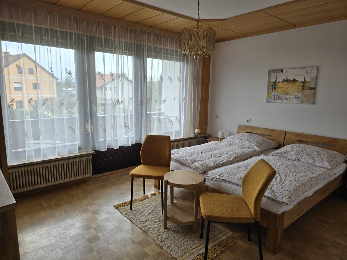 100 M² Apartment ∙ 2 Bedrooms ∙ 4 Guests - Spielberg