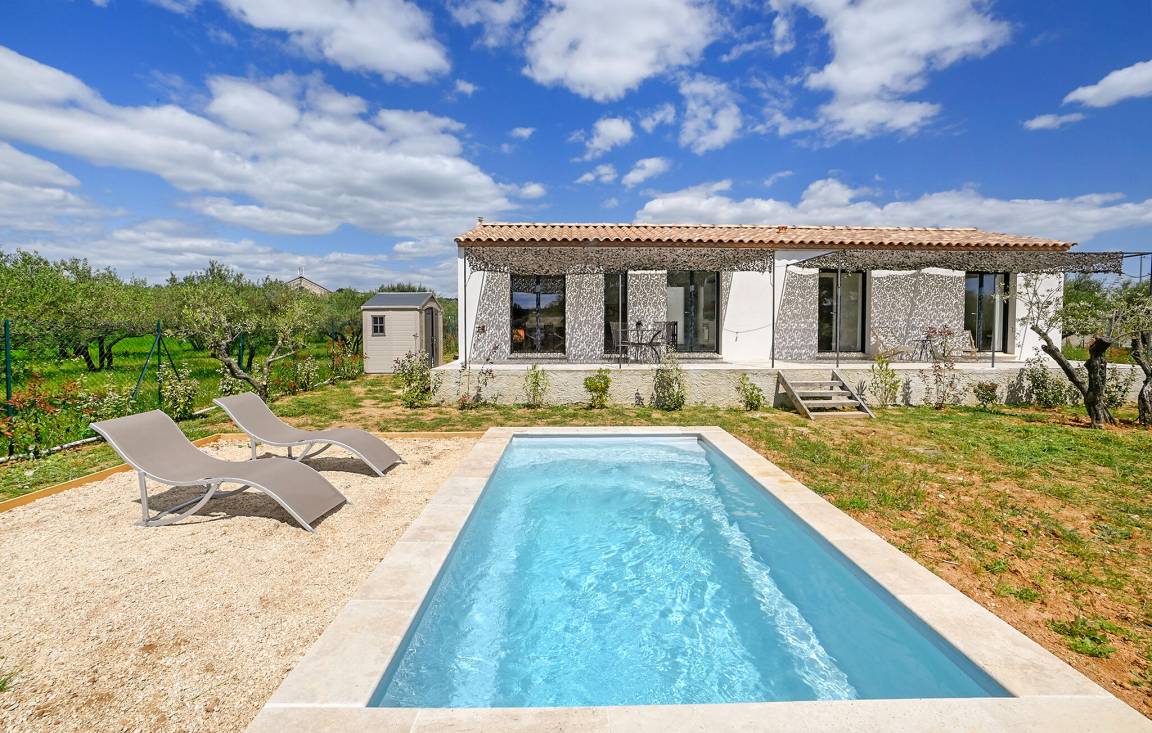 75 M² Maison De Vacances ∙ 3 Chambres ∙ 6 Personnes - Uzès