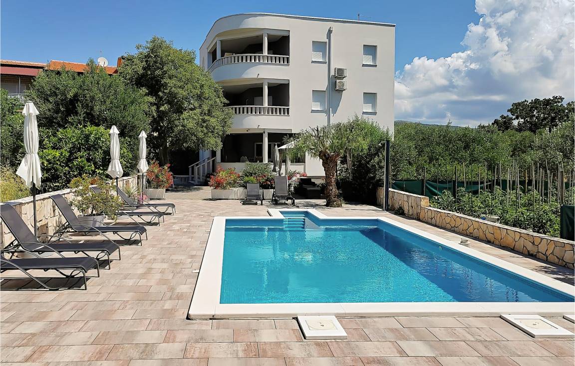 65 M² Apartment ∙ 2 Bedrooms ∙ 4 Guests - Rogoznica